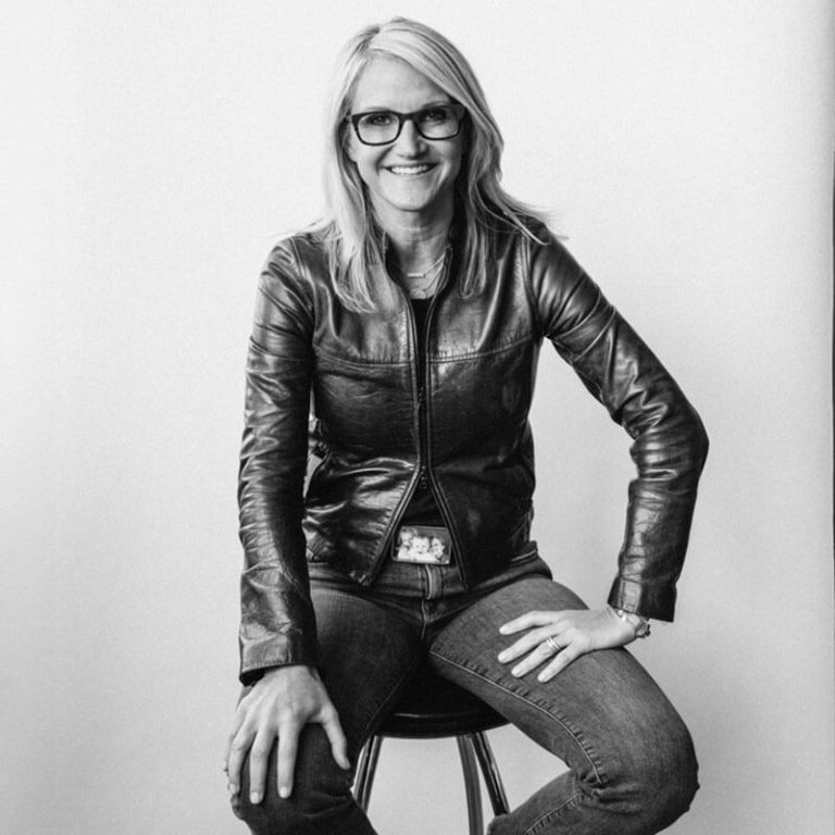 Living in the Unknown Can Allow Big Things to Happen with Mel Robbins