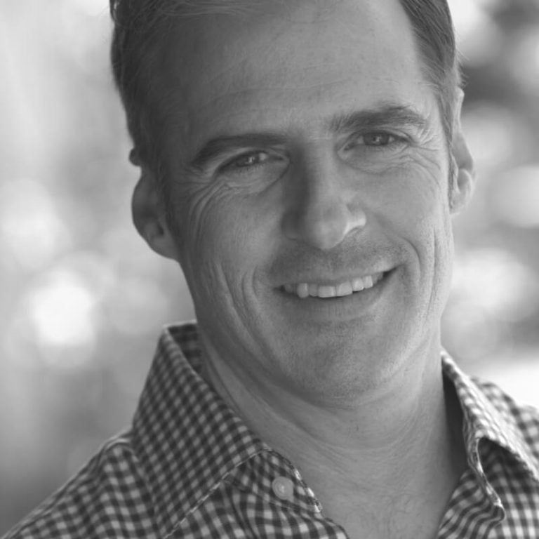 Learn How to Sell Anything with Oren Klaff | Episode 113